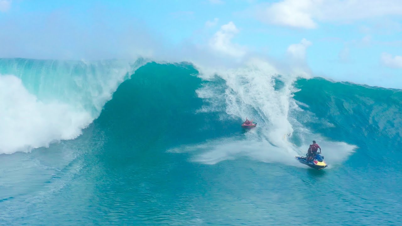 SURFING 40FT WAVES ON A INFLATABLE RAFT! - YouTube