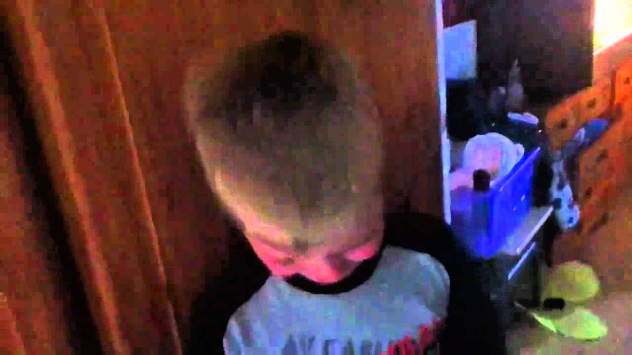 Kid Gets Squashed Into Bunk Bed [FUNNY] - YouTube