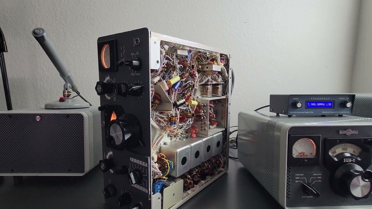 Vietnam mod to Collins KWM-2A - YouTube