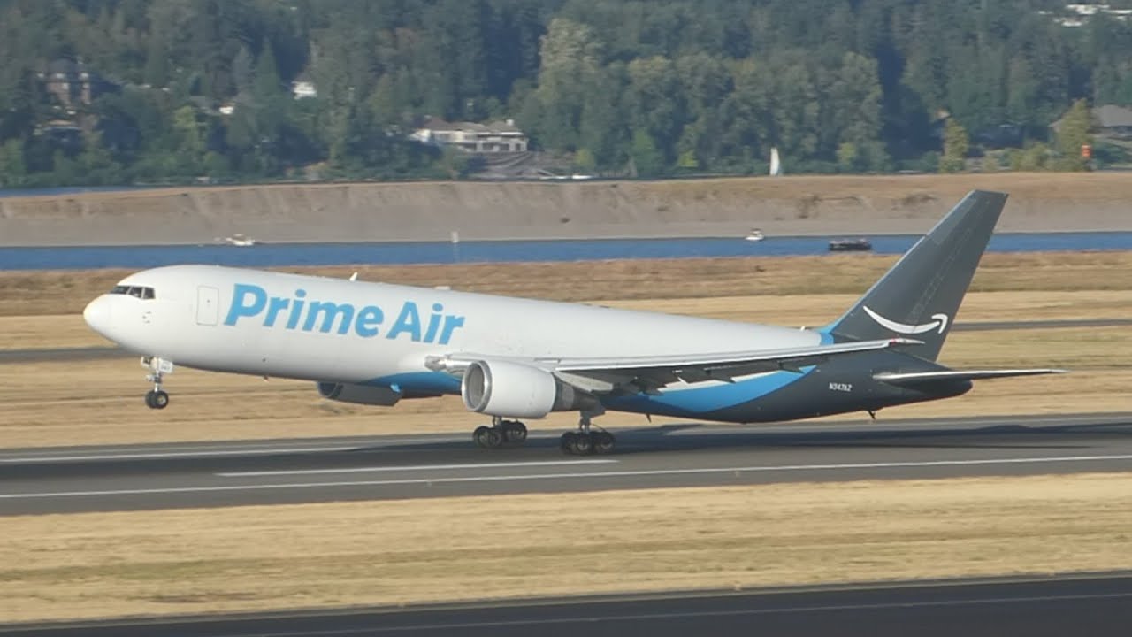 Amazon Air (ATI) Boeing 767-319(ER)(BDSF) [N347AZ] Takeoff from PDX ...