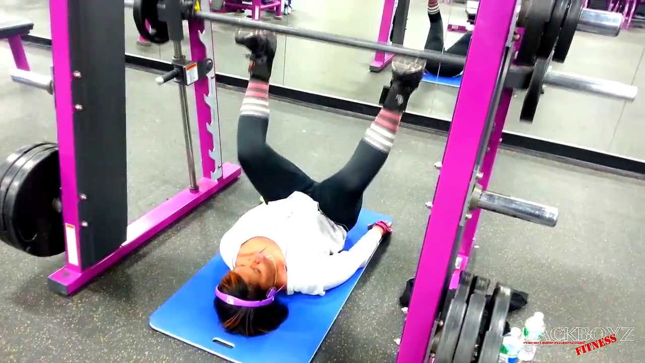 CHEST ARMS & LEGS WORKOUT - YouTube