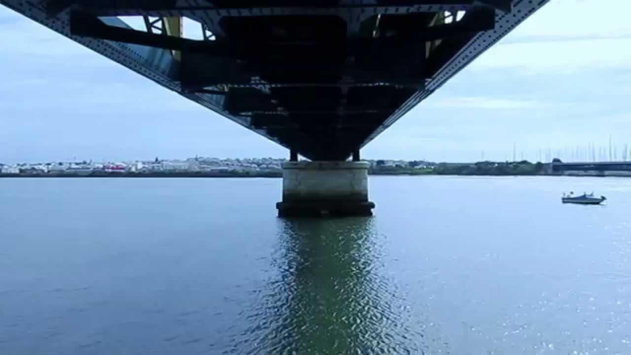 PONTE Velha Portimão sobre o rio ARADE - YouTube
