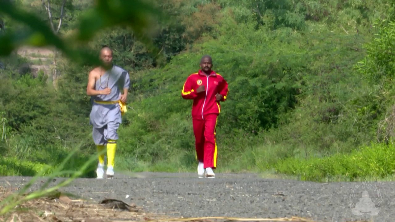 Shi Yan Du Jogging with Master Shi Yan Long - YouTube