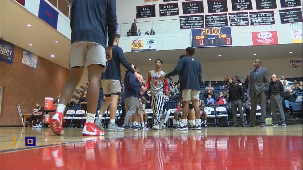 King hoops takes on Mount Olive at home - YouTube
