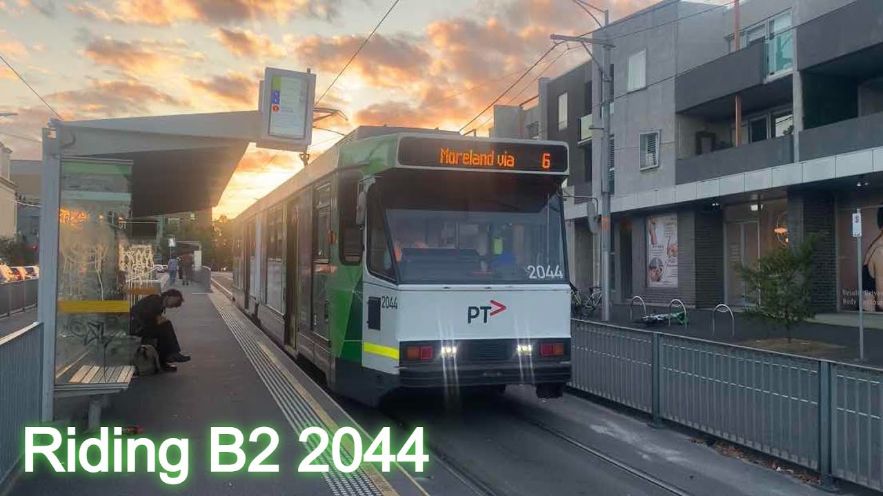 A Ride on a B Class Tram | Melbourne Transport - YouTube