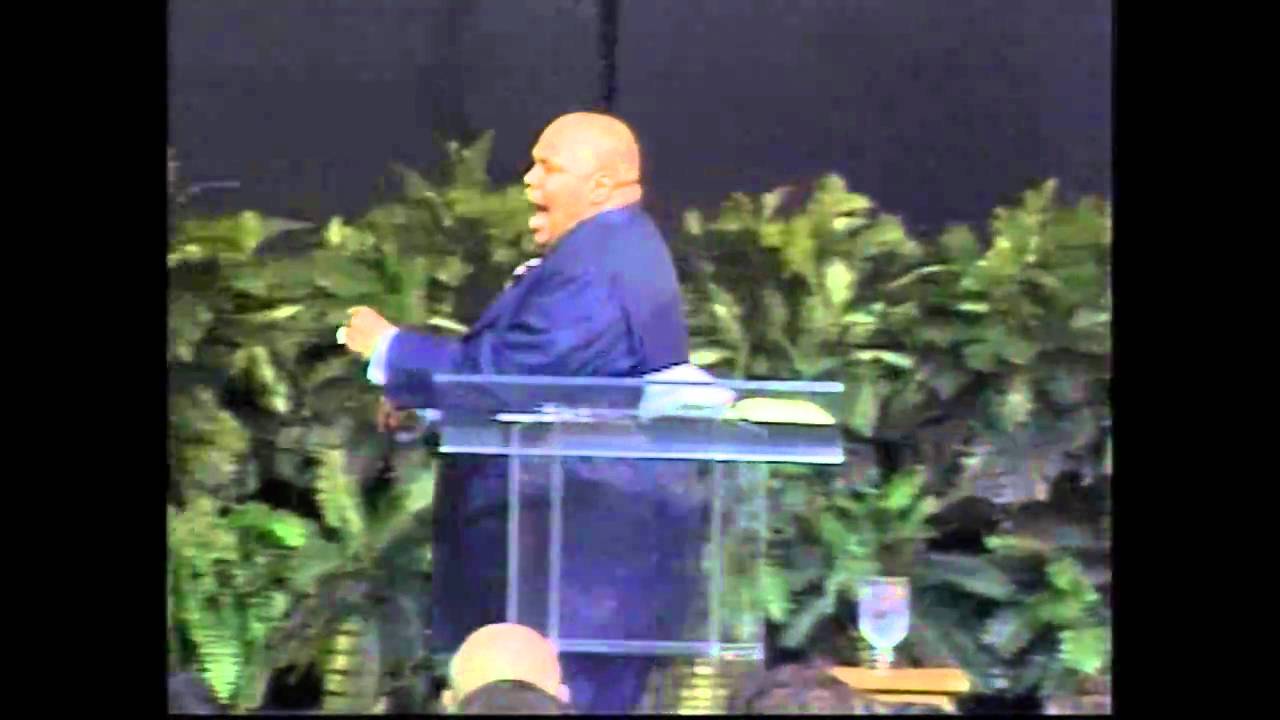Bishop George Bloomer - Turn your circumstances over to GOD - YouTube