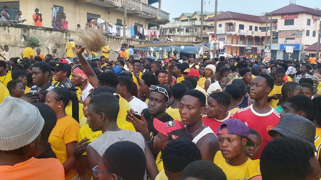 Massive Yellow Sunday soloku float @ Agona Swedru Akwambo festival 2024 ...
