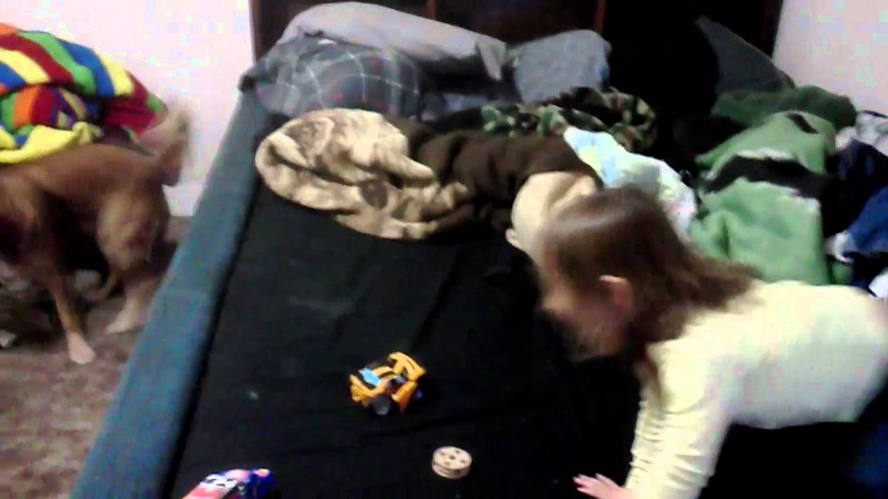Daddy scares baby with mask - YouTube
