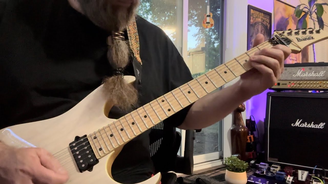 Up ⬆️ Down ⬇️ Going Vertical! Fast Forward Guitar Practice! - YouTube