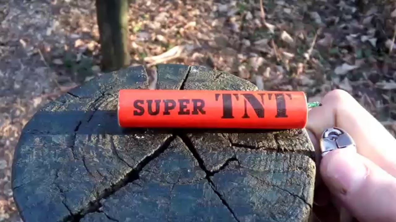 Super TNT petarda - YouTube
