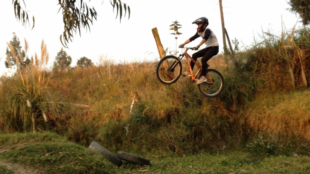 hardtail downhill |mountain bike - YouTube