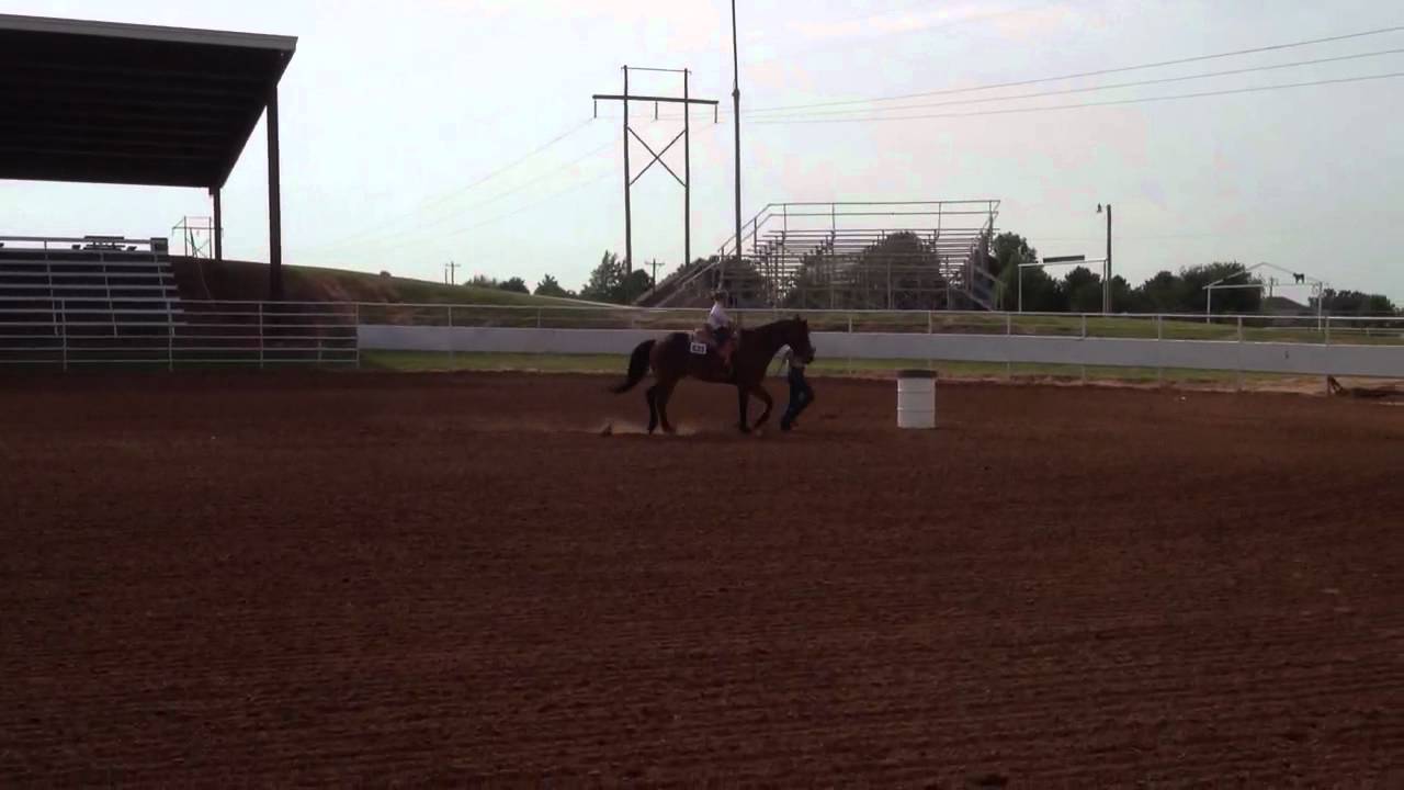 Vivas first barrel run - YouTube