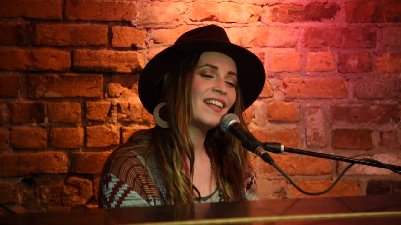 Michaela McClain - Take a Chance. Mar. 7, 2016 - YouTube