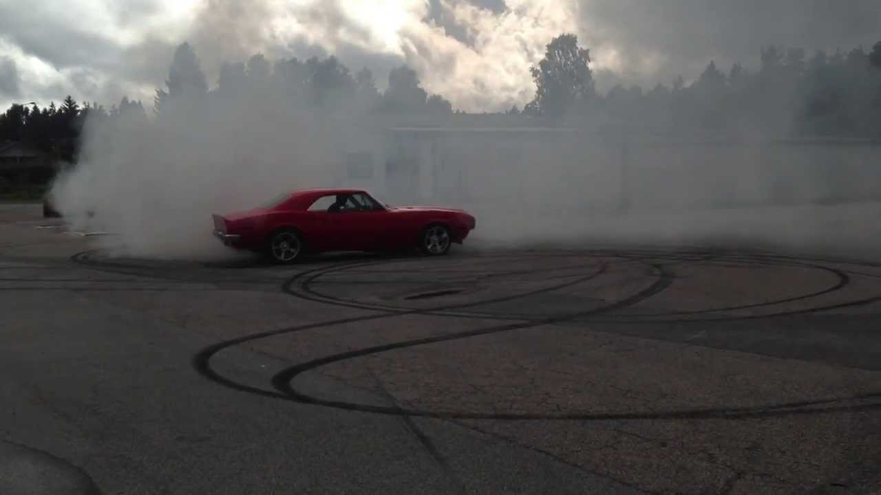 Pontiac Firebird 67 Burnout!!! - YouTube
