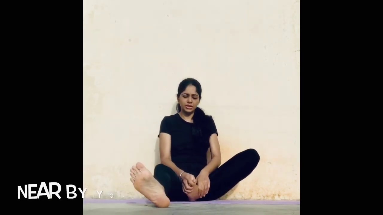 How to do Maha Mudra(Great Gesture) for beginners - YouTube