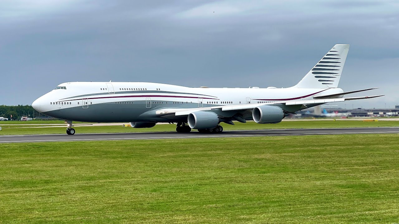 Rare Up Close Take Off! VIP Qatar Amiri Flight Boeing B747-8, A7-HBJ ...