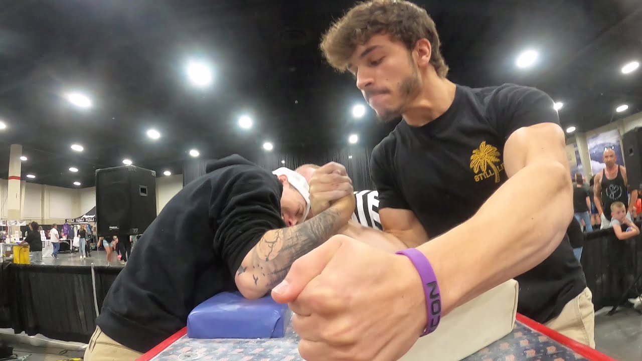 154 lb. Right Armwrestling | Utah Fitcon Battle of Arms - YouTube