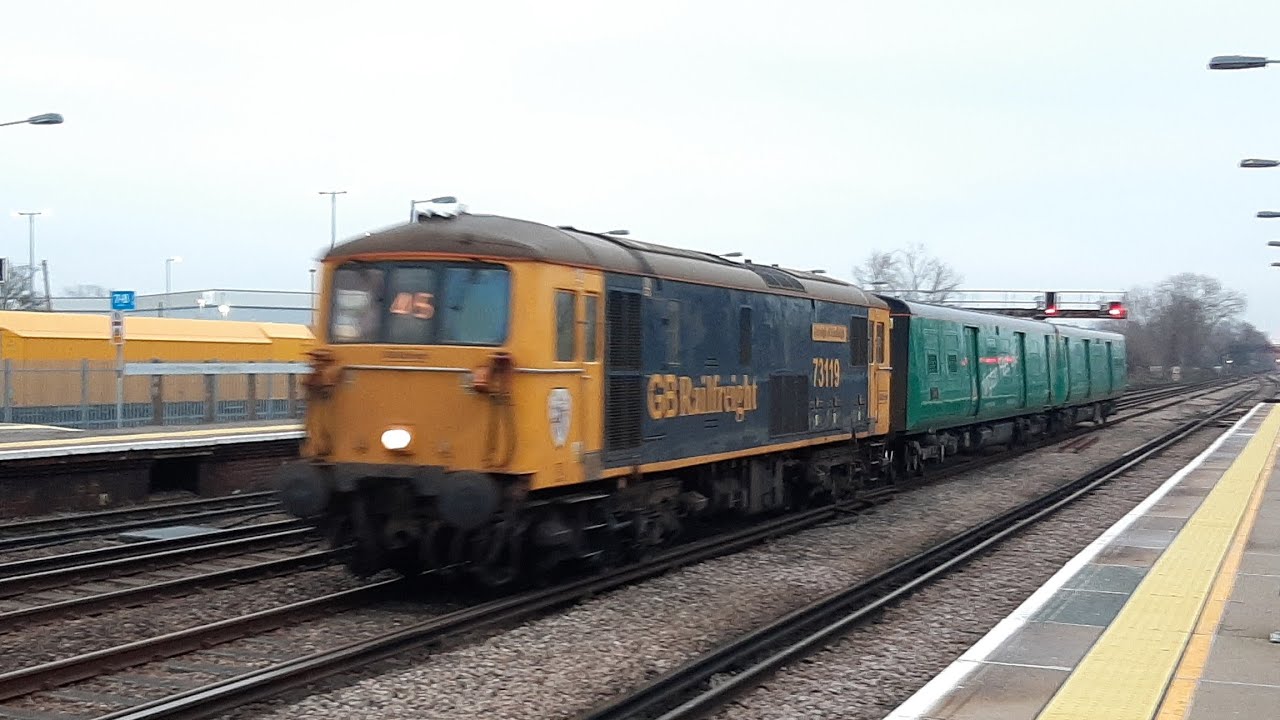 73119 hauls ex.Class 508 Barrier Coaches through Paddock Wood from Tyre ...