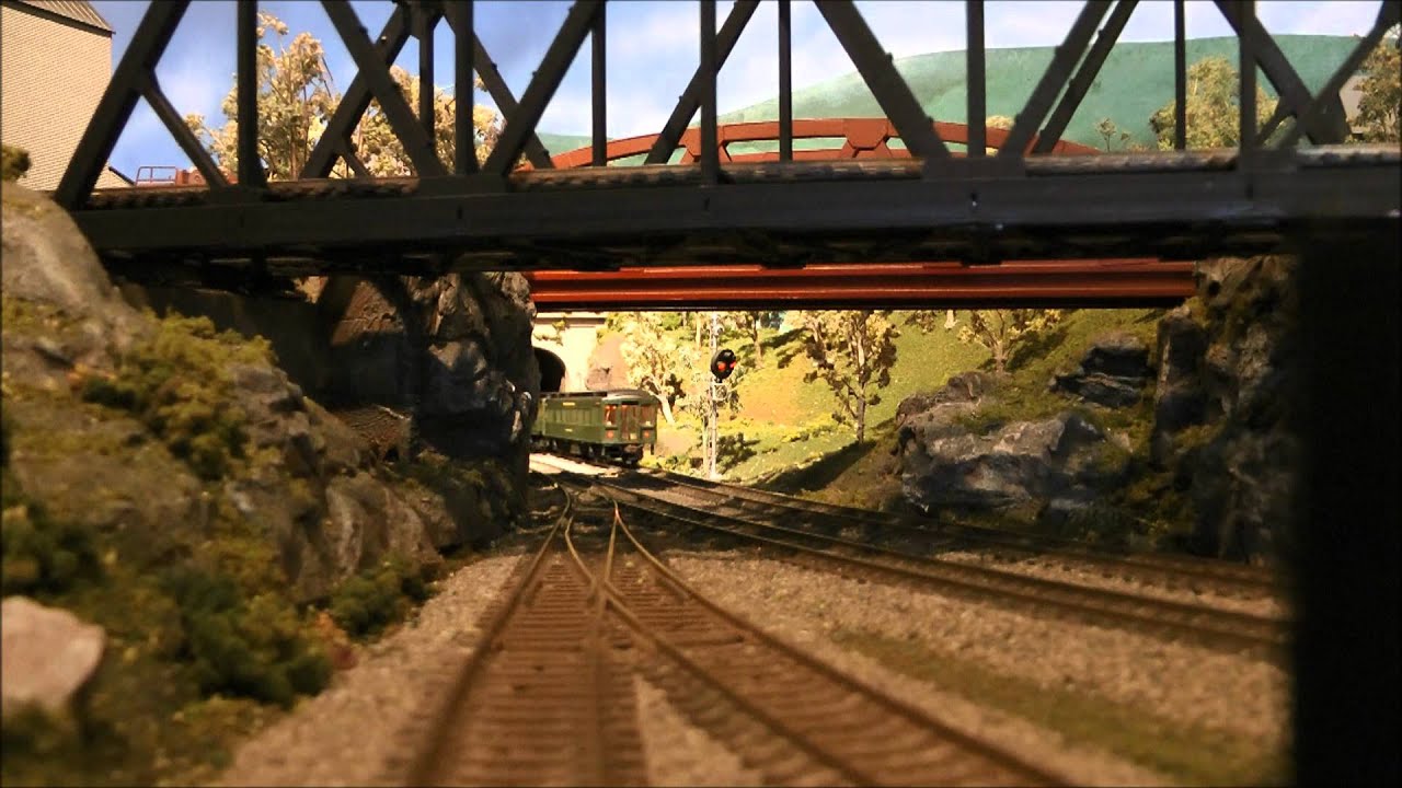 "Railfanning" at Baltimore & Ohio Railroad Museum"s HO scale Model ...