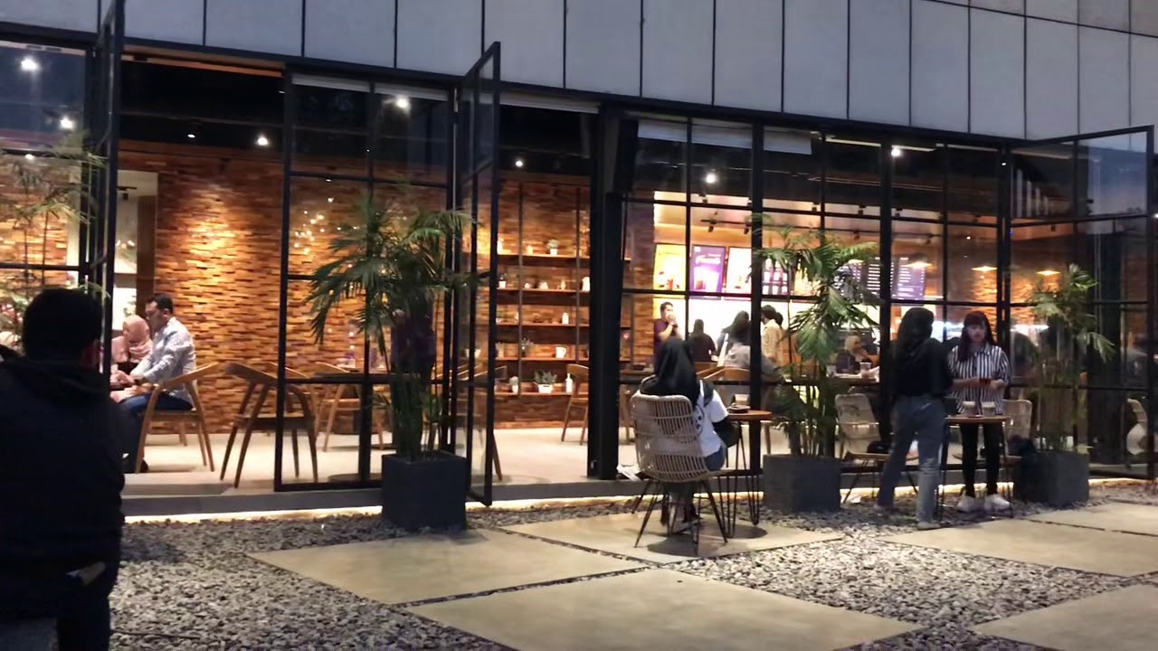 Nakoa cafe malang - YouTube