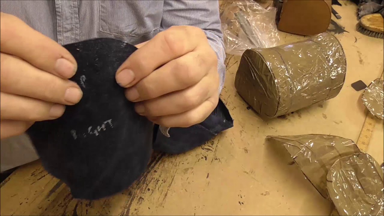 How to make a pattern for a leather object - YouTube