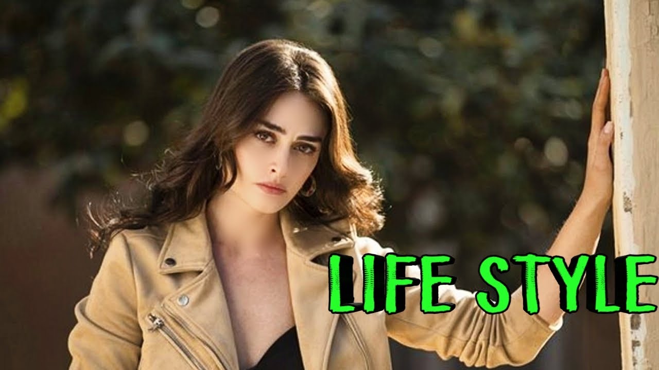 Halime Real Life | Esra Bilgiç Biography | Dirilis Ertugrul - YouTube