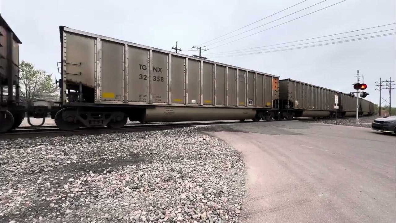 BNSF #9279 Lead’s The SB C-NAMSLP0-18B With Two DP Power Unit’s 4/18/24. - YouTube