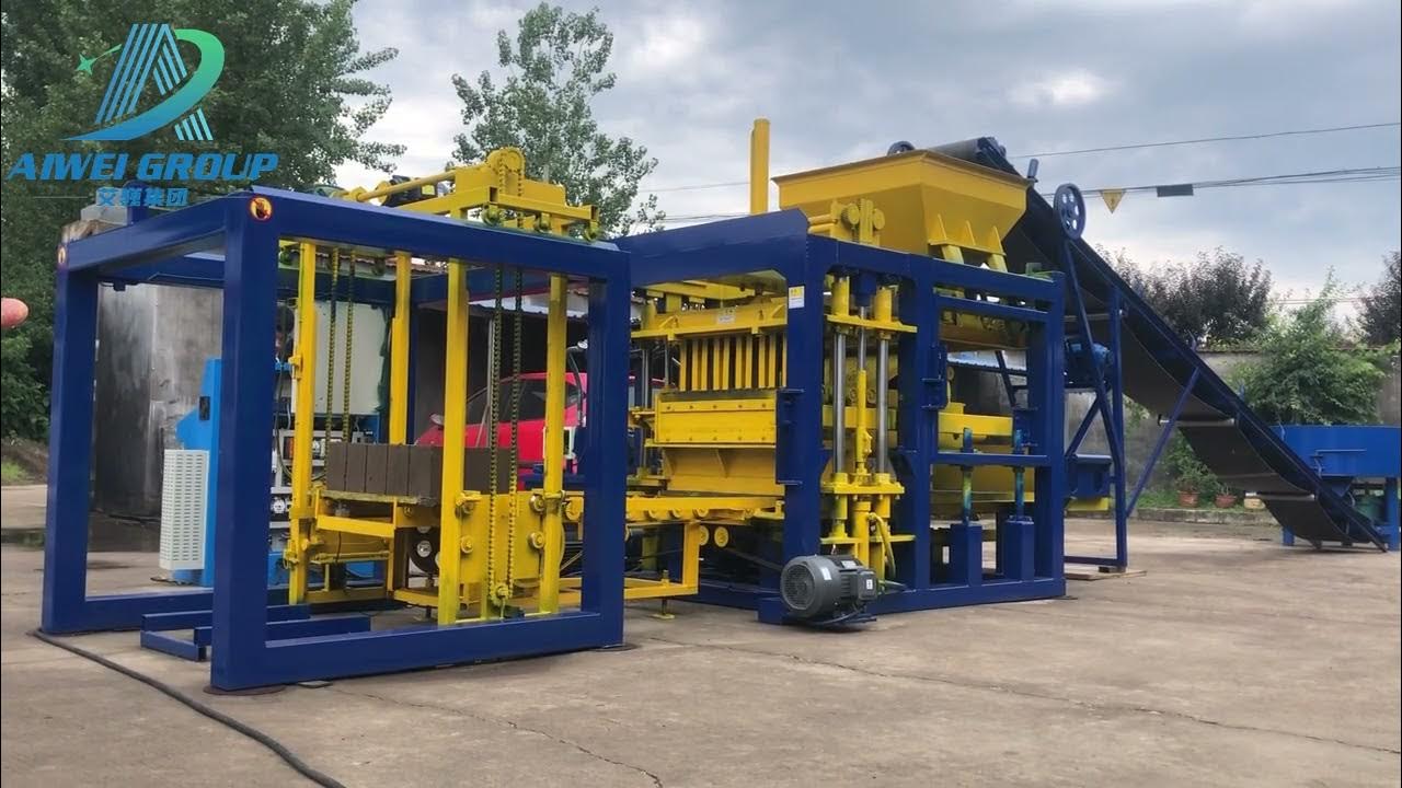 Full automatic concrete pavers block making machine QT4-18 - YouTube