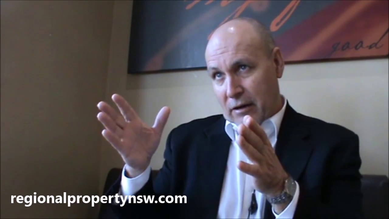 Dr Andrew Wilson Interview - regionalpropertynsw.com - YouTube