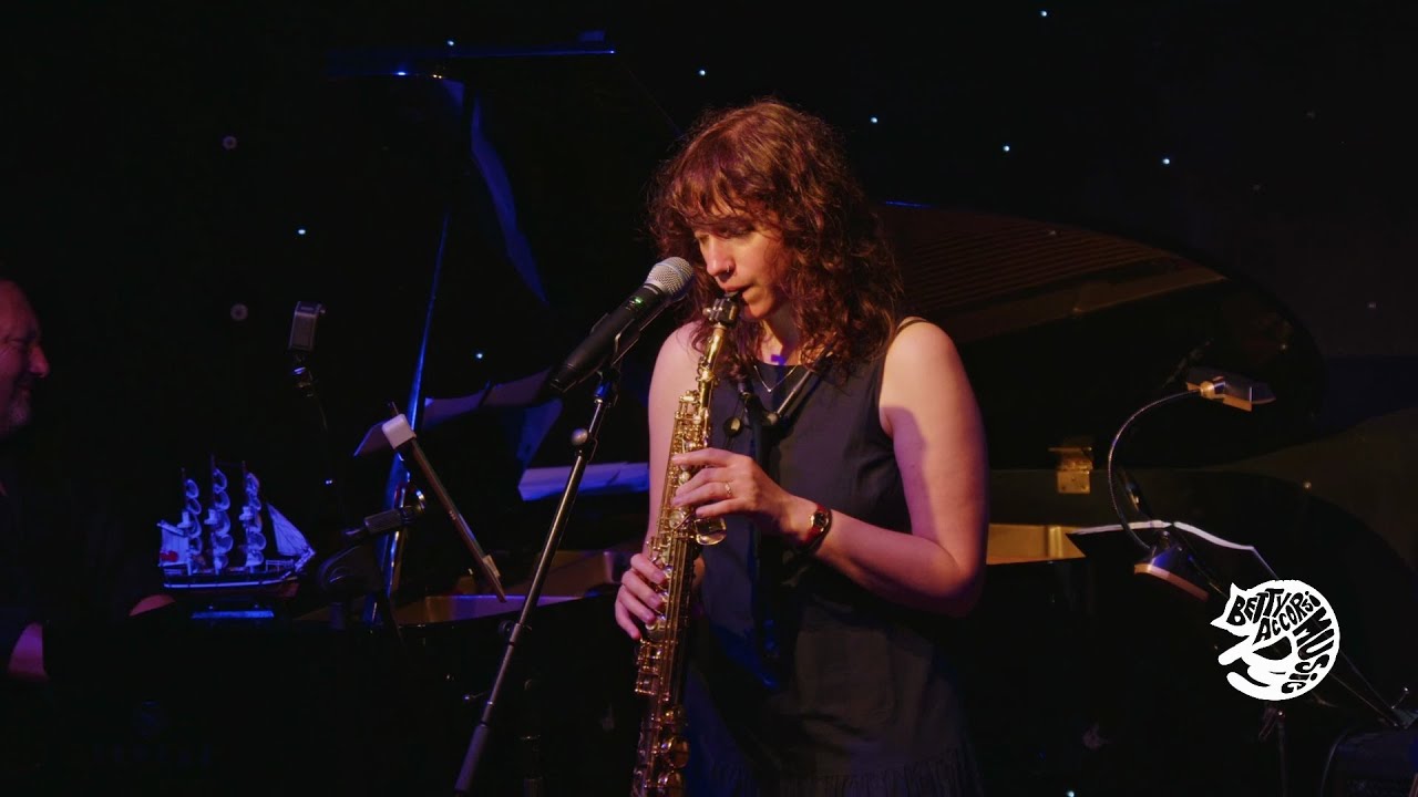 Molly (Molly Malone) - live at Toulouse Lautrec - YouTube