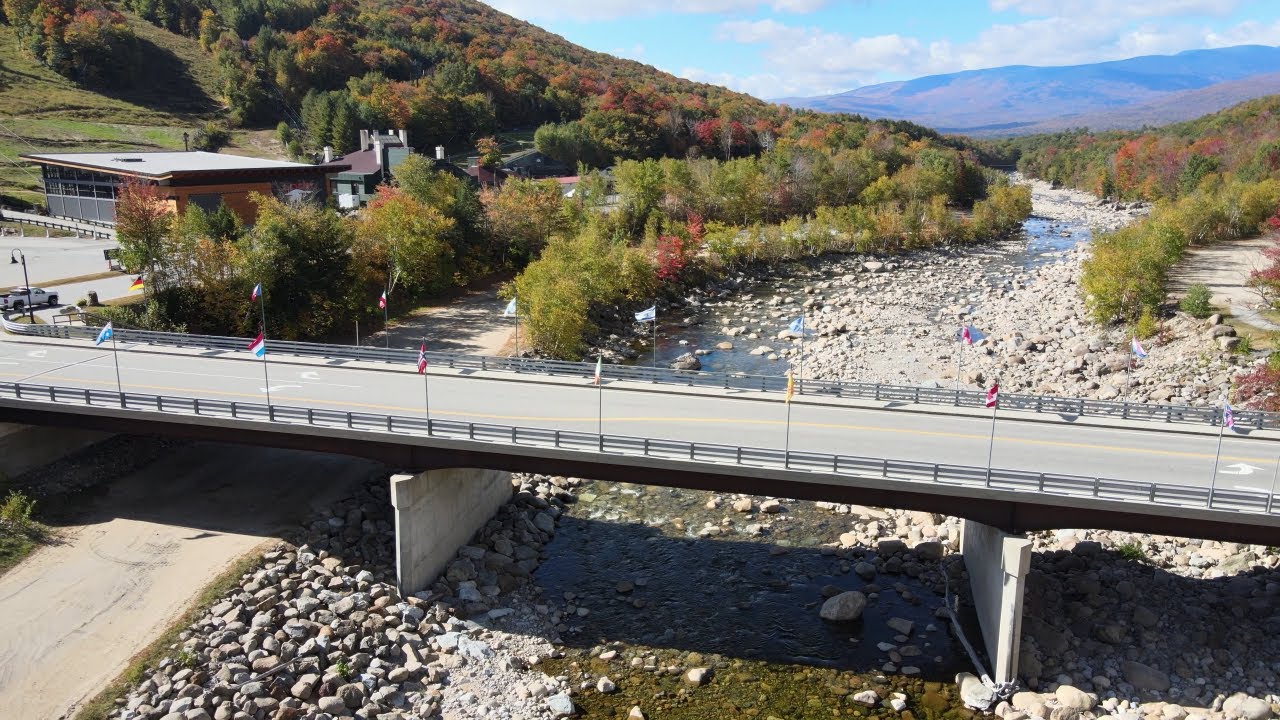 Lincoln, NH_Loon Mountain Resort and Fall foliage (DJI Mavic Air 2 ...