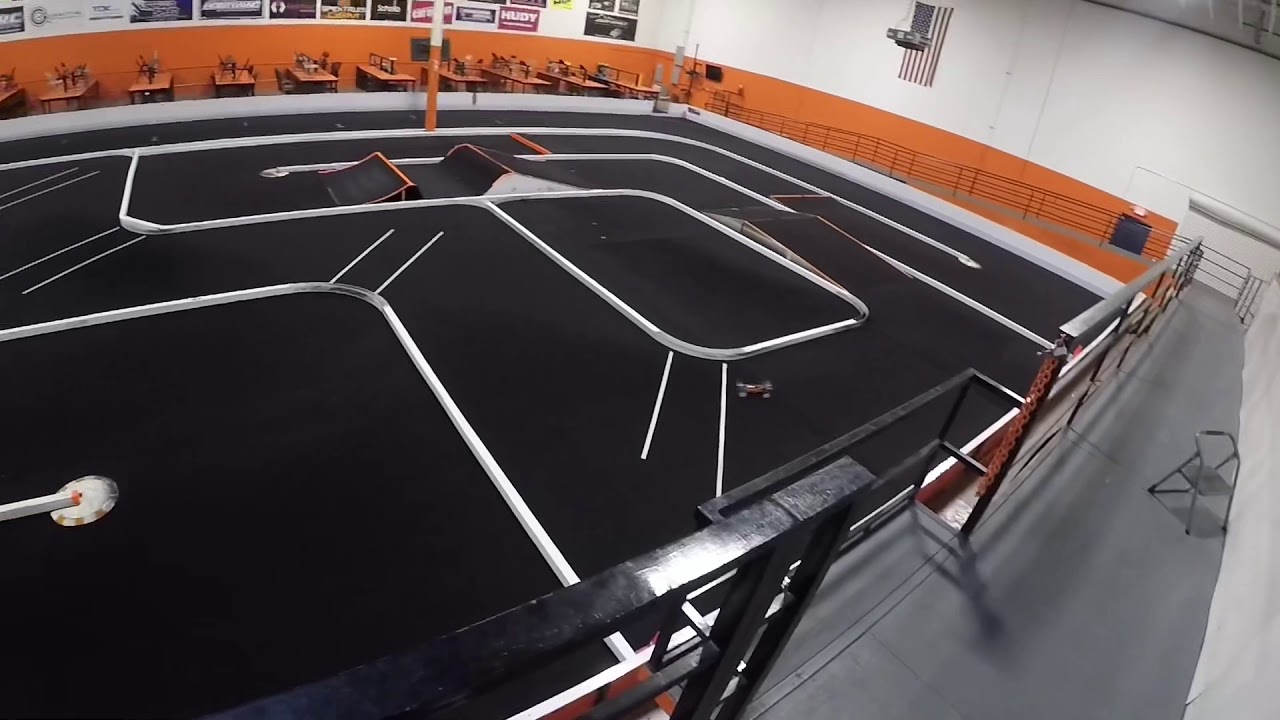 TLR 22 5.0 Driving tips for beginners like me. 702 RC Raceway indoor ...