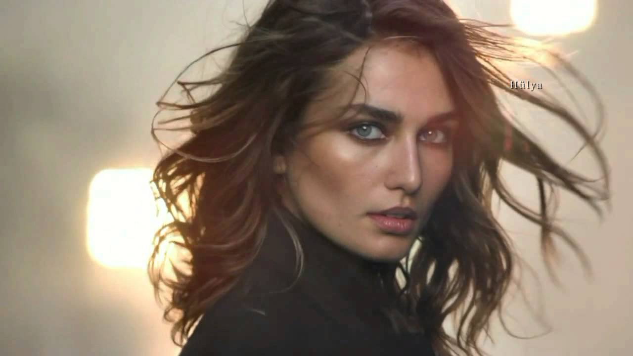 Dusty Springfield - You Don't Have to Say You Love Me - YouTube