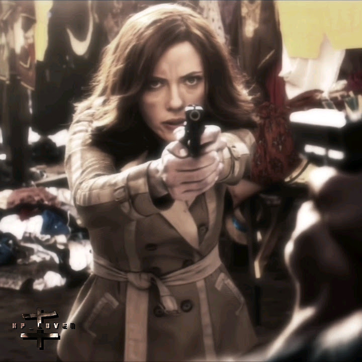 Merry Christmas Eve 🤭 Blackwidow Scarlettjohansson Elizabetholsen Edit