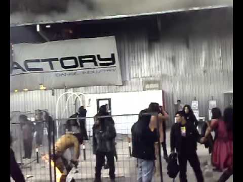 Desastre en discoteca 1 (Factory Sur De Quito) - YouTube