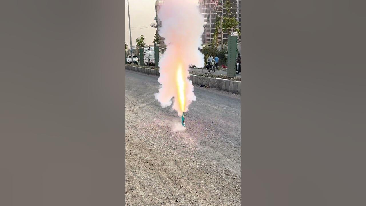 Merry mena tu jab jab bole - YouTube