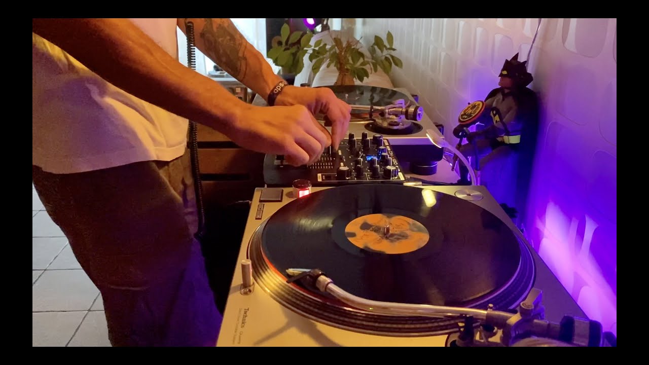 Victi - Classics On Vinyl 3 (Goa Trance) - YouTube