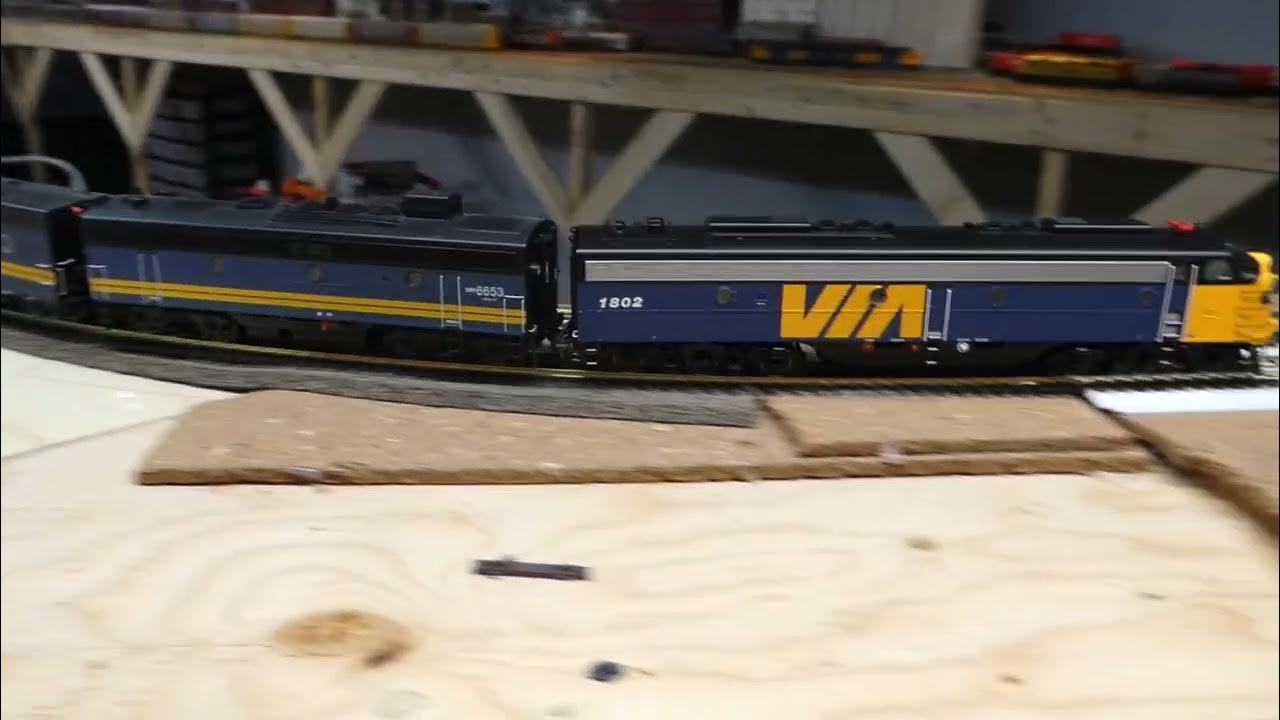 Rapido new HO scale Via Rail E8 and layout progress - YouTube