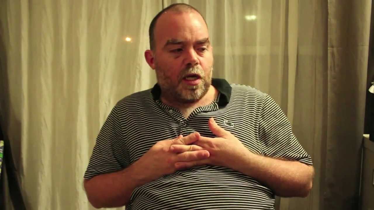 Mon père, Daniel Labrecque, a brisé ma vie, j'en témoigne publiquement ...