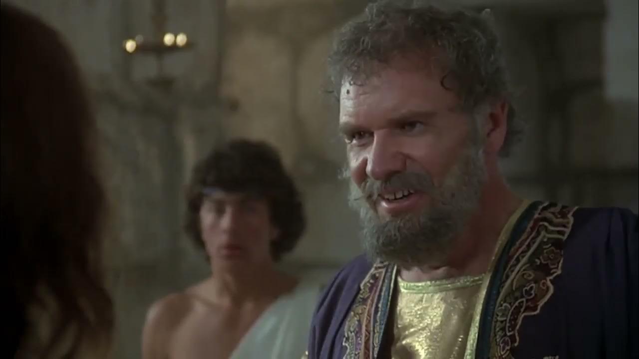 (48/61) Yesus Dihadapkan ke Herodes | Film Yesus | Bahasa Bugis - YouTube