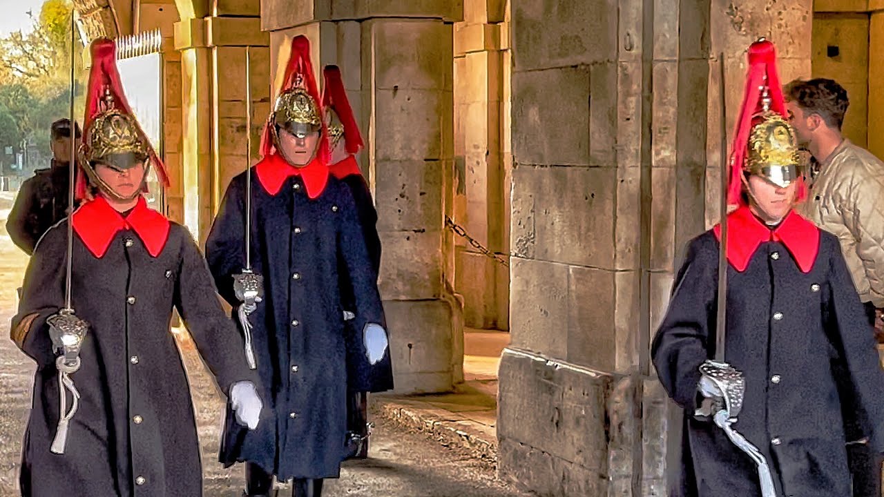 Don’t MESS With this Female King’s Guard with Long Sword - YouTube