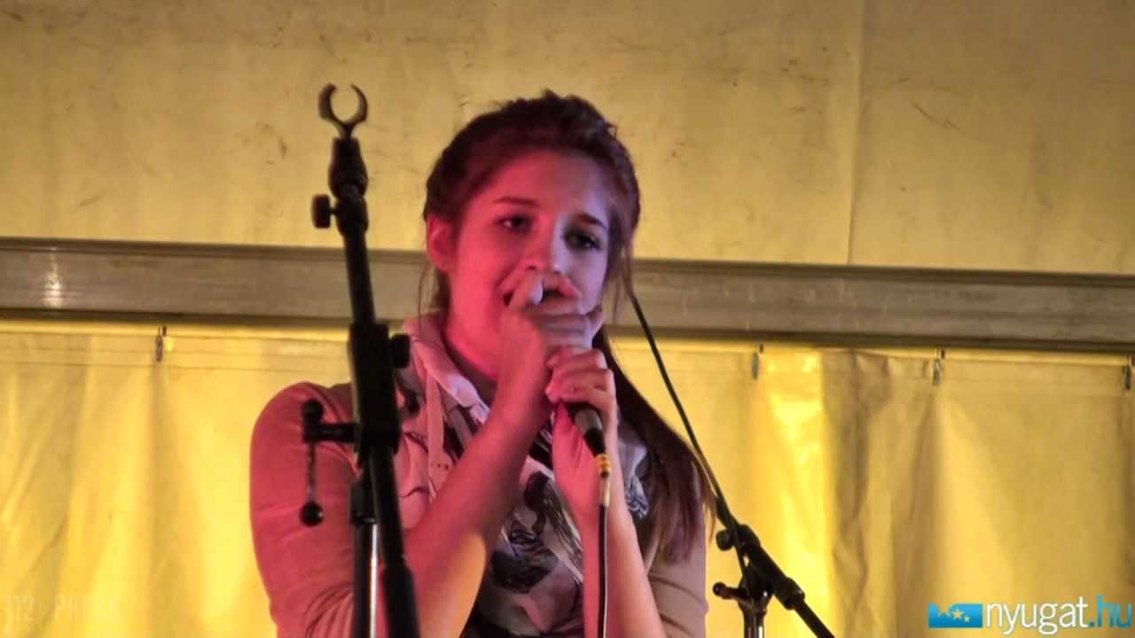 Kiss Anna Réka a Szombathely Hangja 2012. döntőjében - Joskar-Ola Napok ...