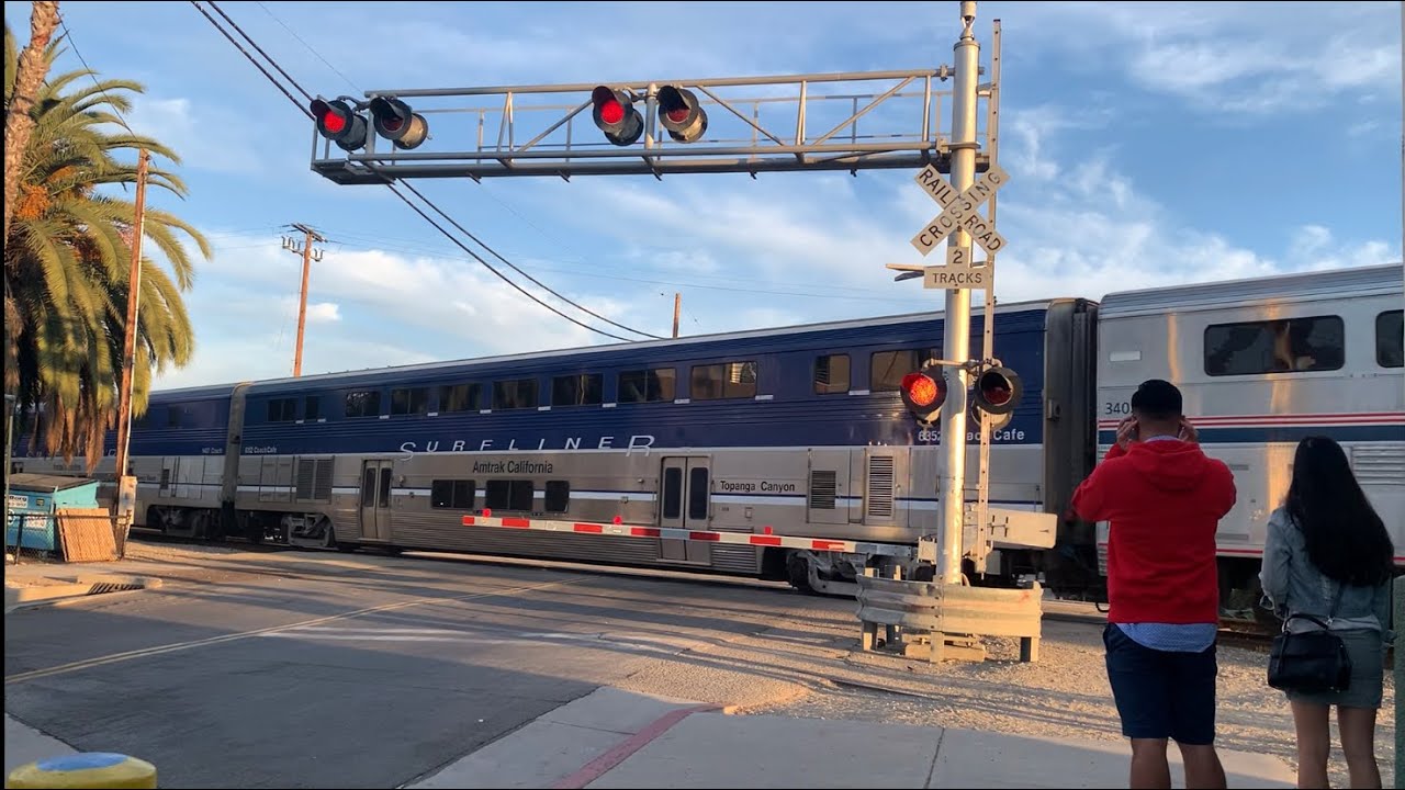 Amtrak CDTX 2115 #777 Pacific Surfliner, Anacapa St. Railroad Crossing ...