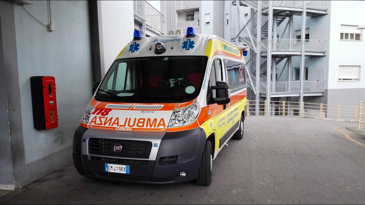 (SPECIAL) Ambulanza AV San Nicola di Mira in emergenza - Italian EMS ...