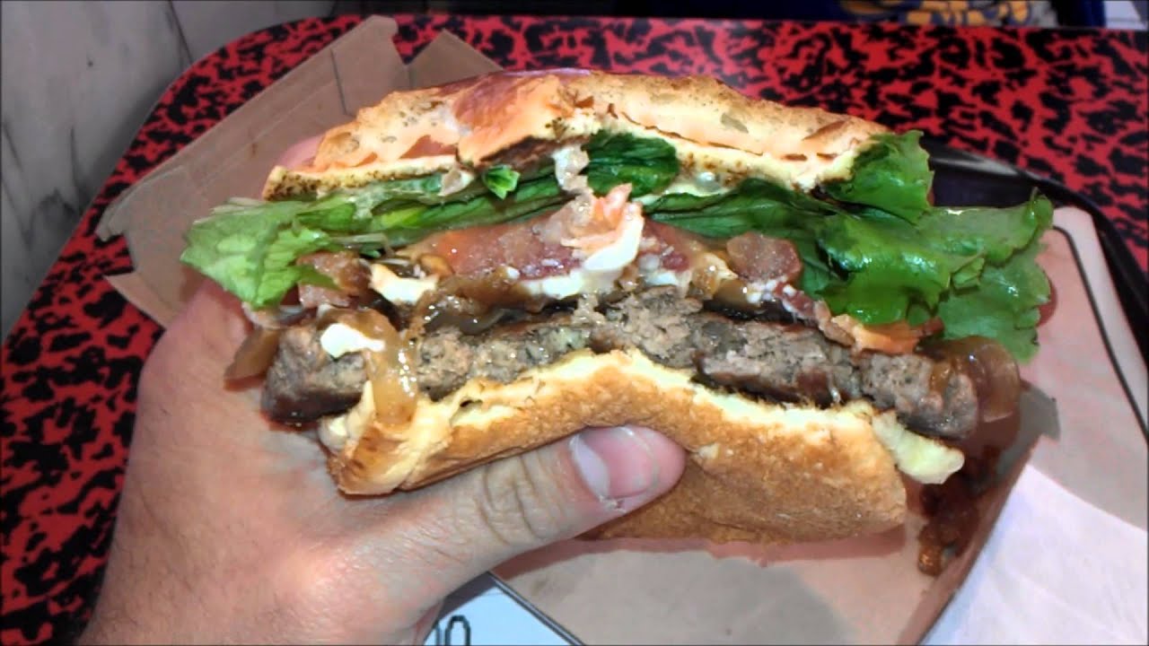 McDonalds Bacon Clubhouse Burger Mayor's Review - YouTube