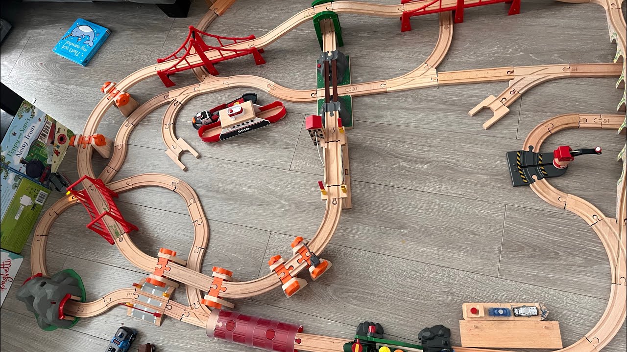 Mom’s fun weekly toy train track| Bridges, tunnels, ports, boats and ...