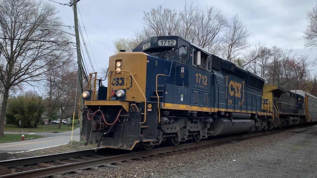 CSX SD40E3 Leads Q433, and Coal Cars on the River Line - YouTube
