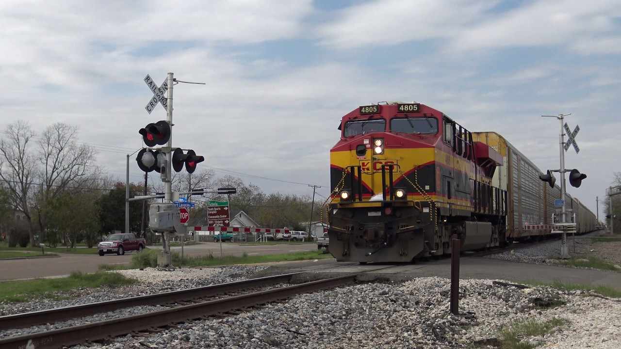 [4K] K1L13 | KCS 4805 South at Victoria, TX 12/18/16 with an Unique ...