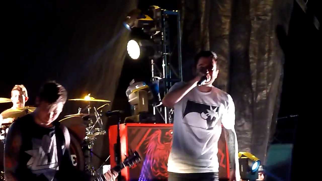 A Day To Remember - Better Off This Way - Live HD 4-26-13 - YouTube