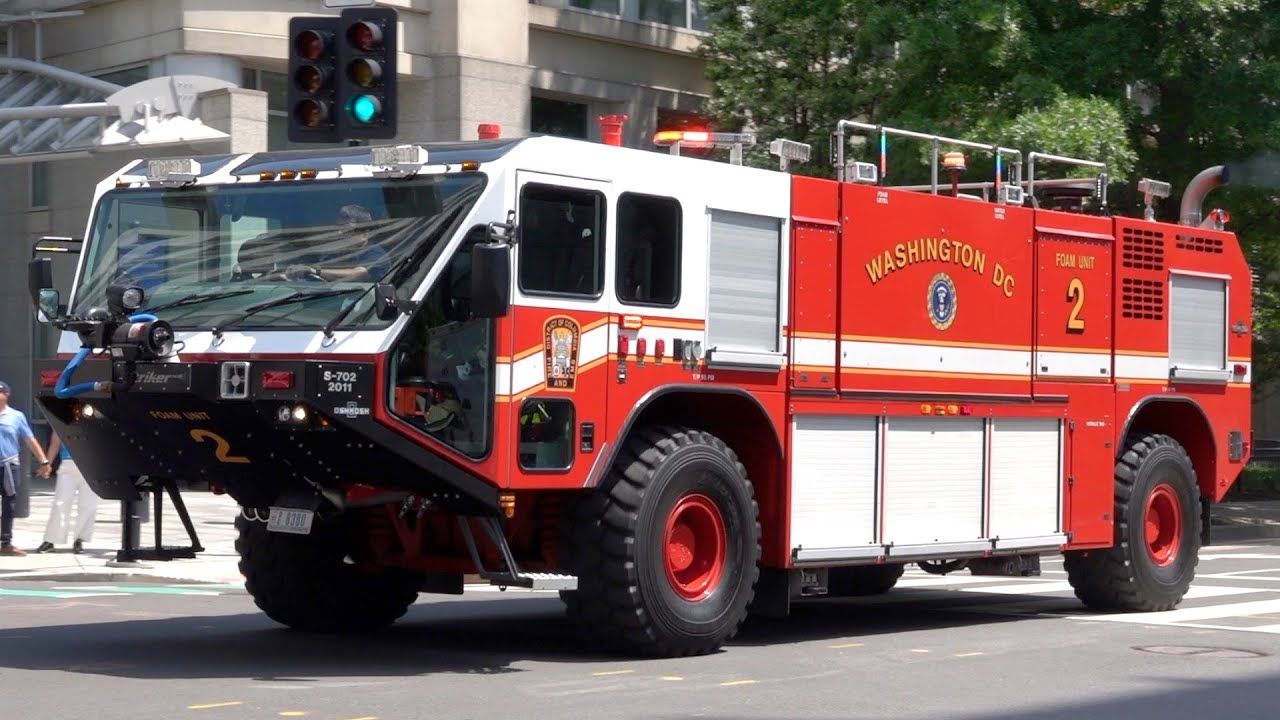 DCFD Foam Task Force Responding - YouTube